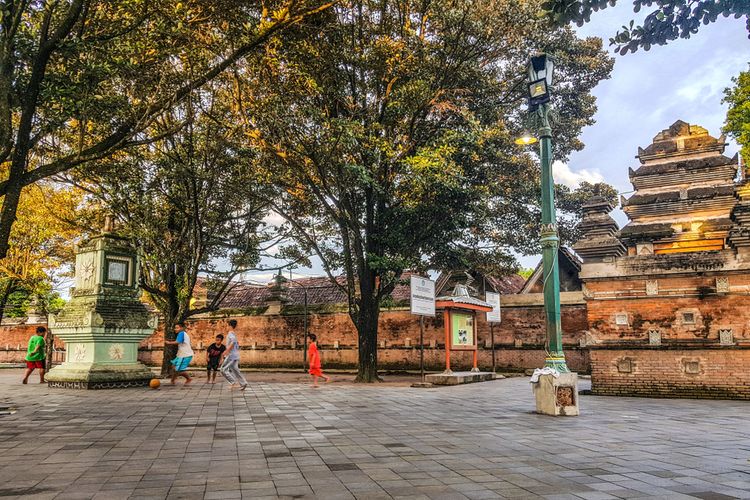 Kota Gede Yogyakarta: Wisata Sejarah, Budaya, dan Sentra Perak ...